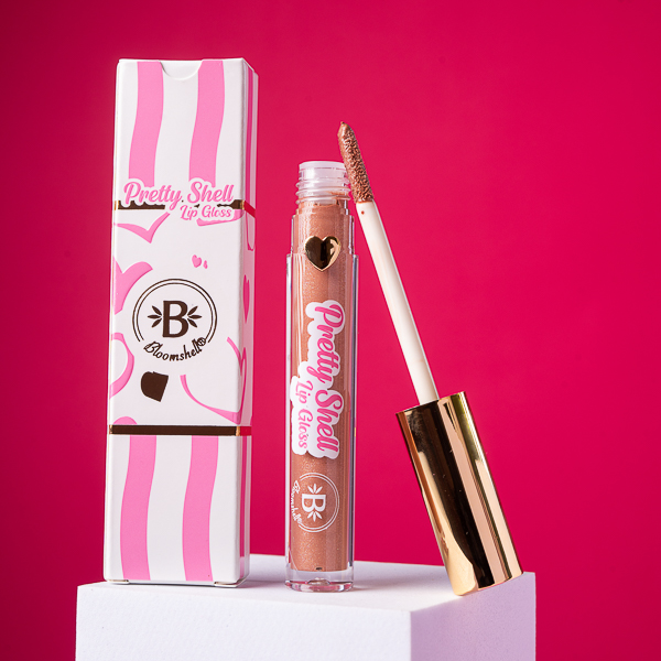 Pretty shell lip gloss - Bloomshell